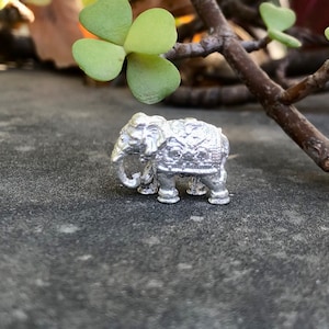 999 Pure Silver Hindu Religious Elephant Idol Statue 2.2 Cm 10.2 Gm ...