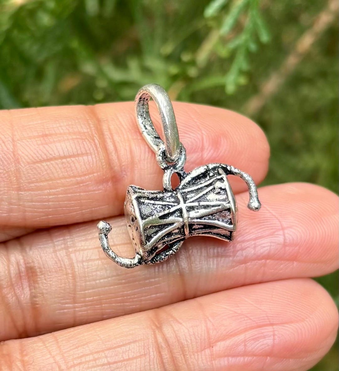 925 Sterling Silver Lord Shiva Shiv Jis DAMRU Pendant, Wearing Temple ...