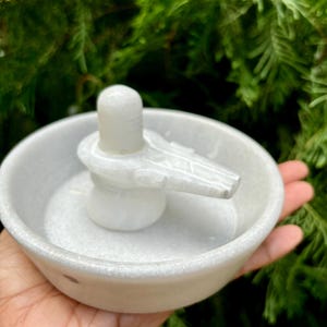 5 Inch White Marble Stone Plate and 2.75 Inch Shiv Ling Handmade Hindu ...