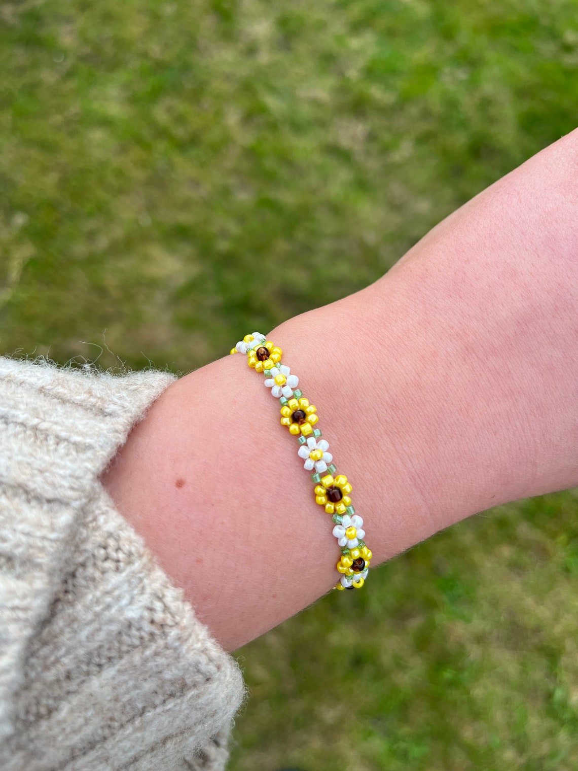 Sunflower Bracelet, Beaded Sunflower and Daisy Bracelet, Pearl ...