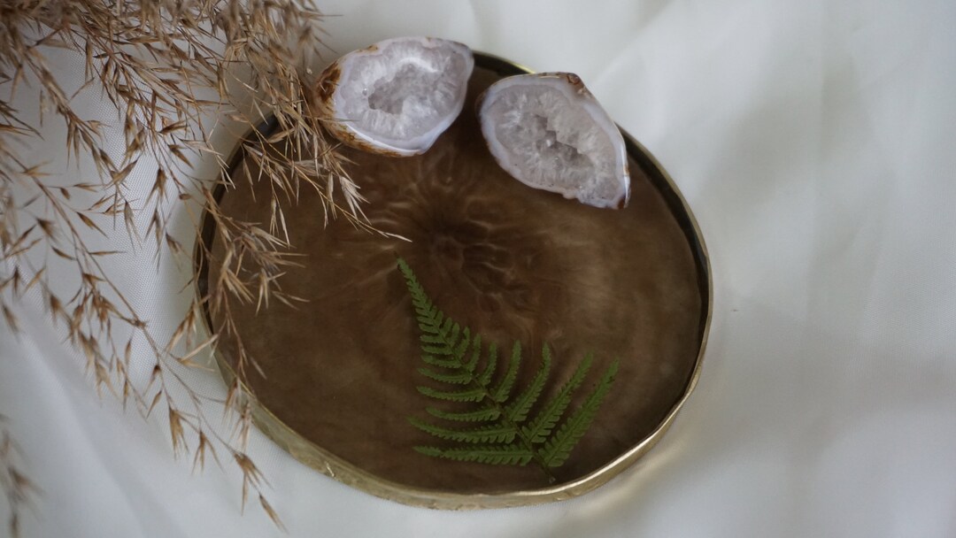 Decorative Plant Geodes in Resin and Dried Flowers - Etsy