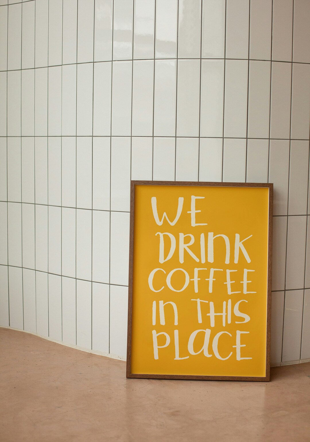 On boit du café ici Moutarde Impression artistique mate - Etsy France