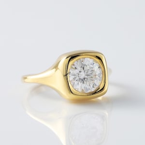 Round Cut Moissanite Ring, Square Bezel Set Moissanite Engagement Ring ...