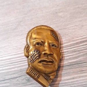 Martin Luther King Jr. Gold Lapel Pin - Etsy