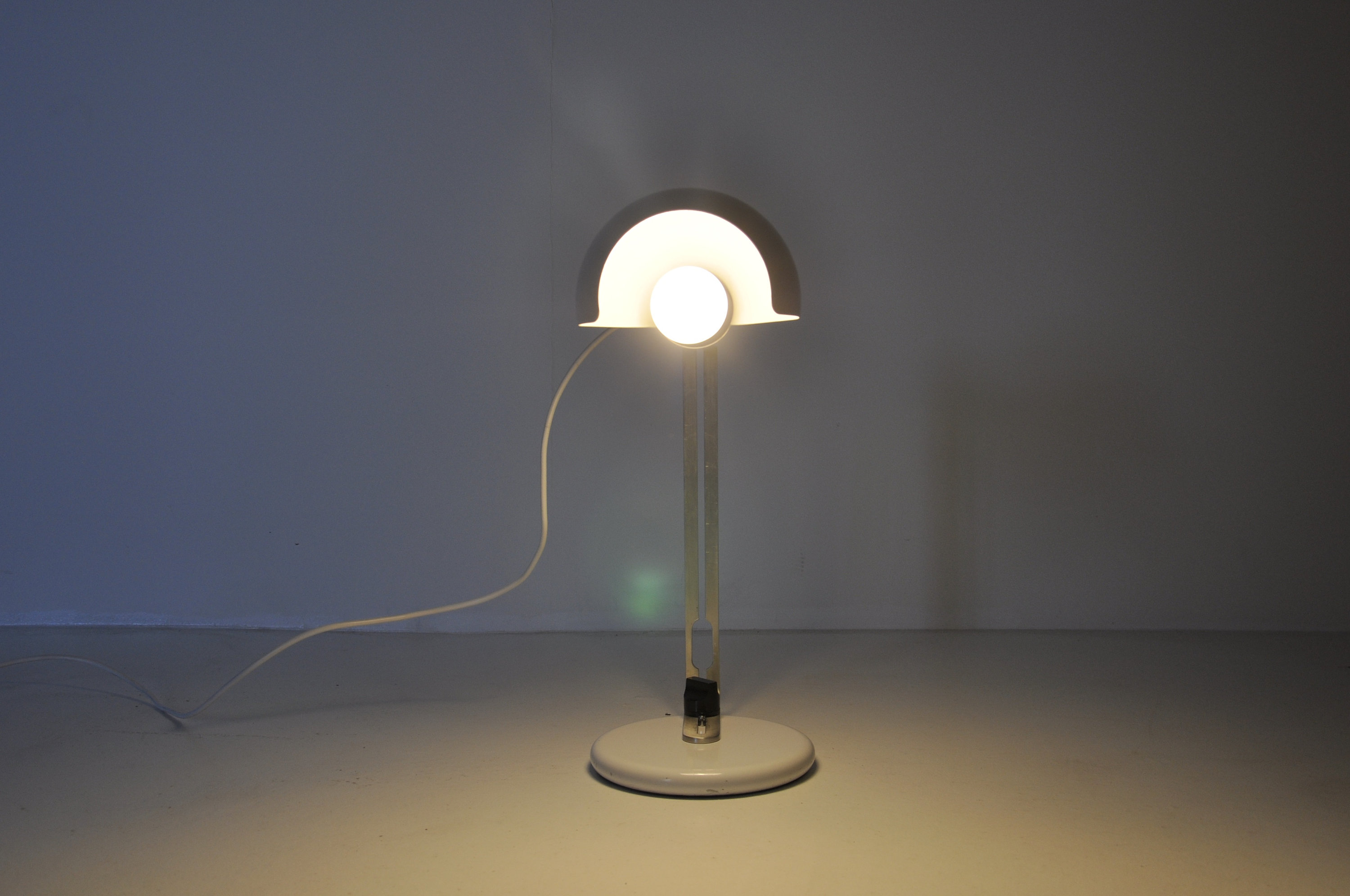 Flash Desk Lamp by Joe Colombo for Oluce, 1960s - Etsy
