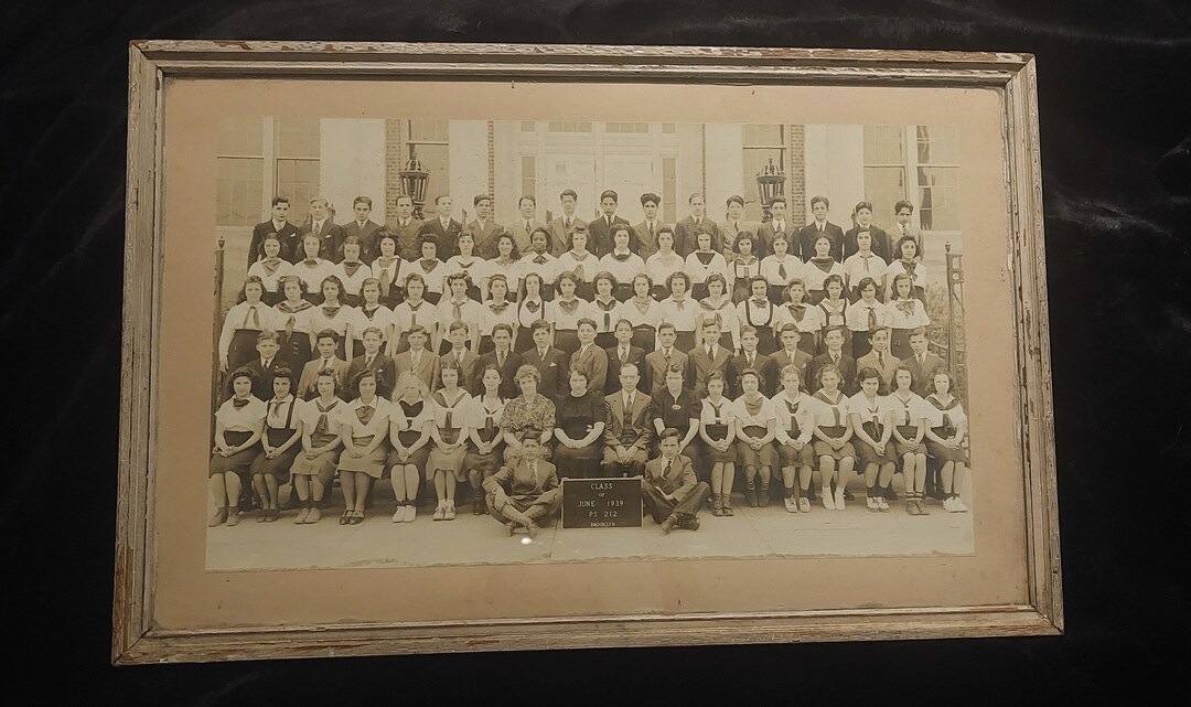 Antique Class Photo in Antique Frame - Etsy