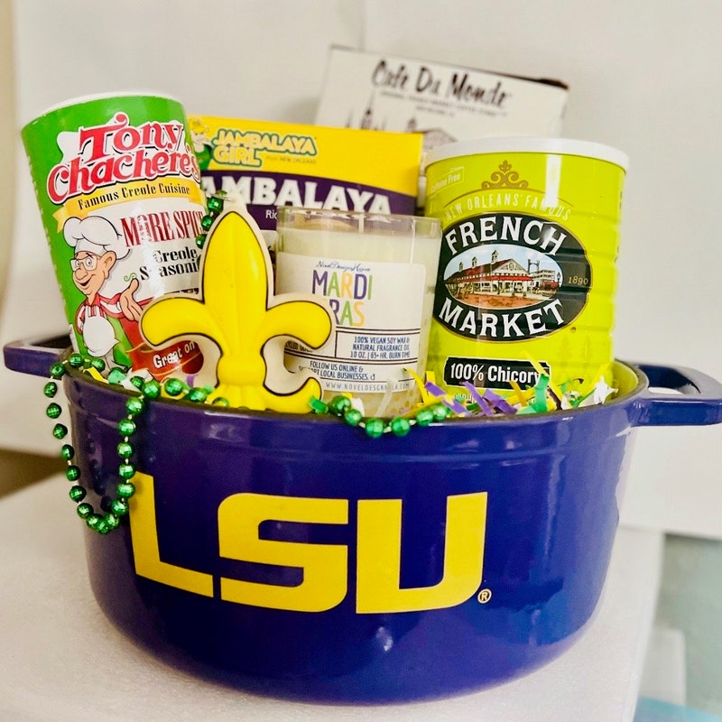 Gift Basket Ideas - 60+ Gift Ideas for 2024