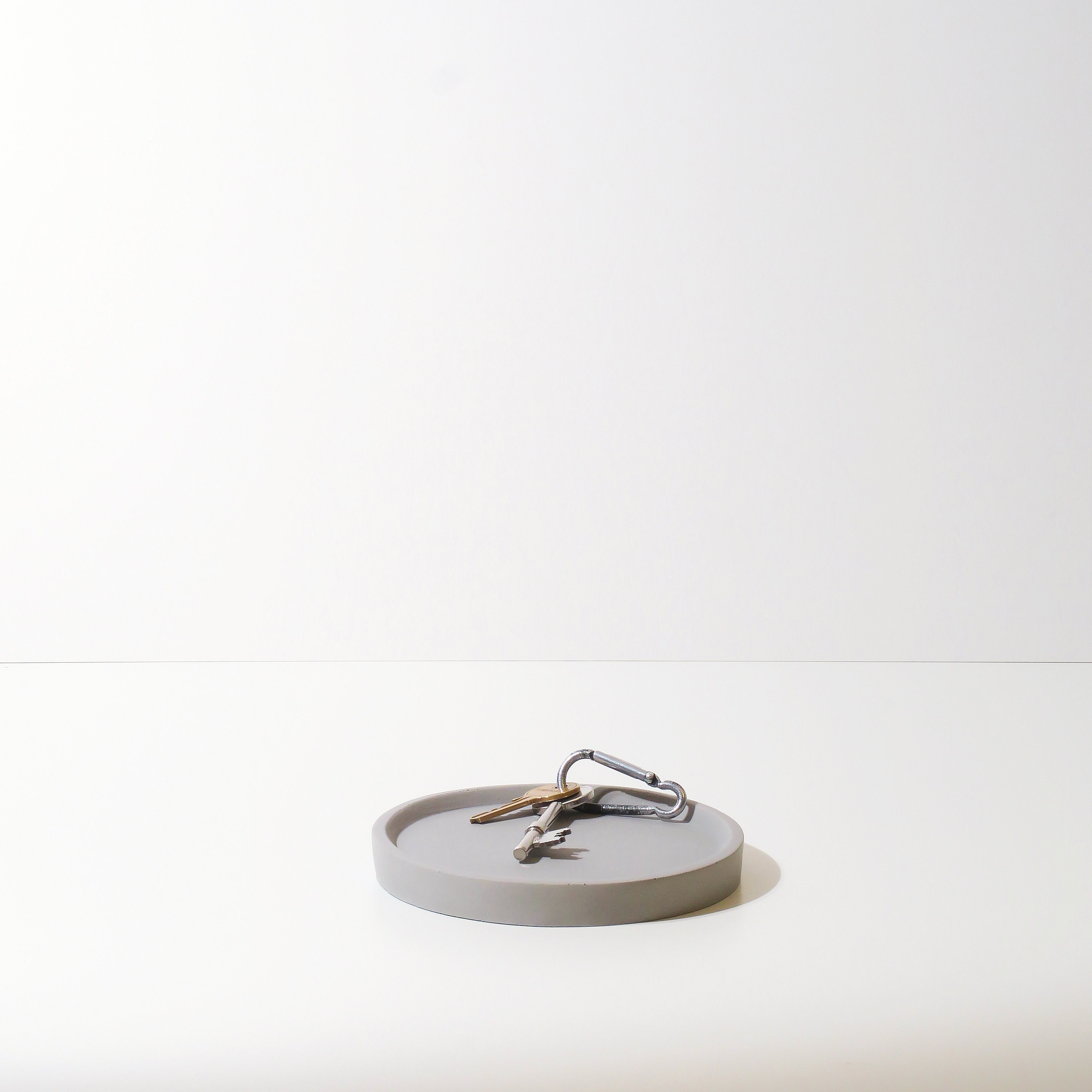 Round Concrete Tray Circle Display Tray Minimalist Key - Etsy Denmark