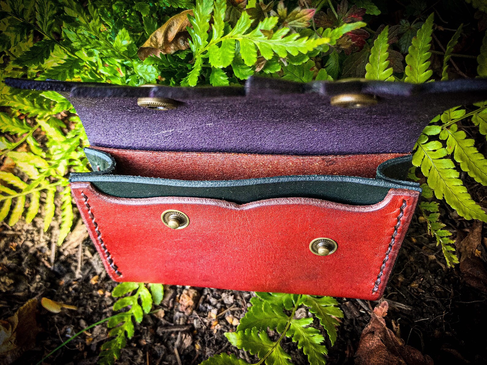 Custom Leather Leaf Purse Wallet Bespoke Handmade Carved Tooled Purse ...