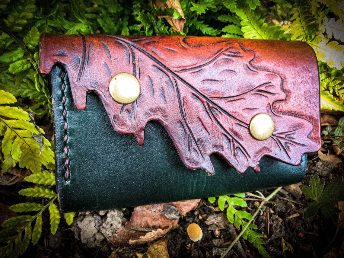 Custom Leather Leaf Purse Wallet Bespoke Handmade Carved Tooled Purse ...