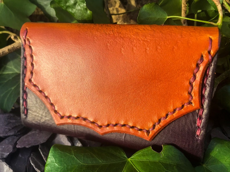 Custom Leather Leaf Purse Wallet Bespoke Handmade Carved Tooled Purse ...