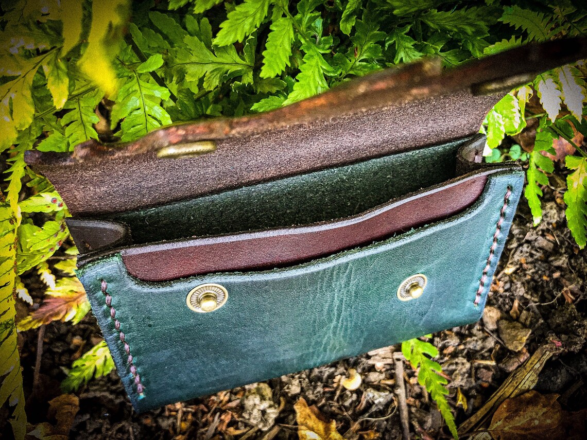 Custom Leather Leaf Purse Wallet Bespoke Handmade Carved Tooled Purse ...