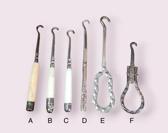 Late 19th Century / Early 20th Century Banded Agate / Carnelian Glove ...