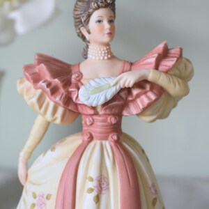 Vintage Lenox Fine Porcelain Sculpture Figurine "first Waltz" - Etsy