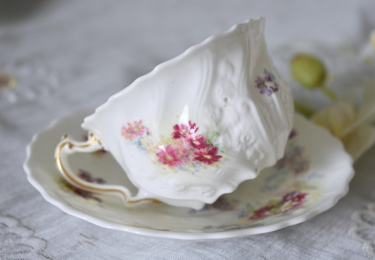 English Crescent Bone China Cup and Saucer Set , Made in England ...