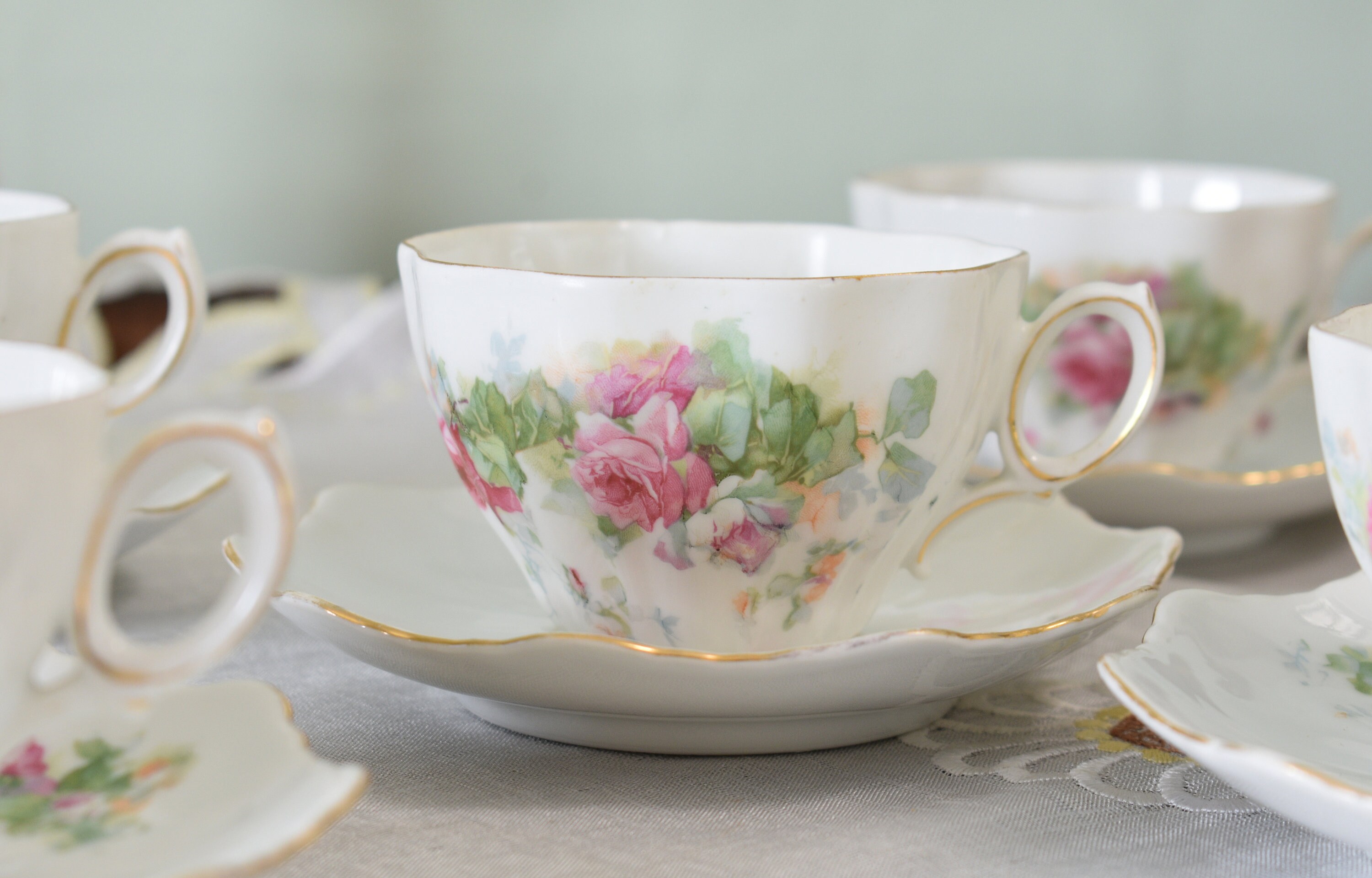 Vintage Victoria Roses in Scalloped Shape Code 473889 Cup and Saucer ...