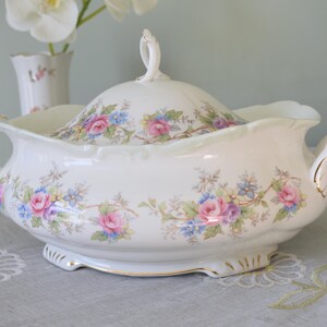 Royal Albert Colleen Vegetable or Soup Tureen With Lid Bone China 2nd ...