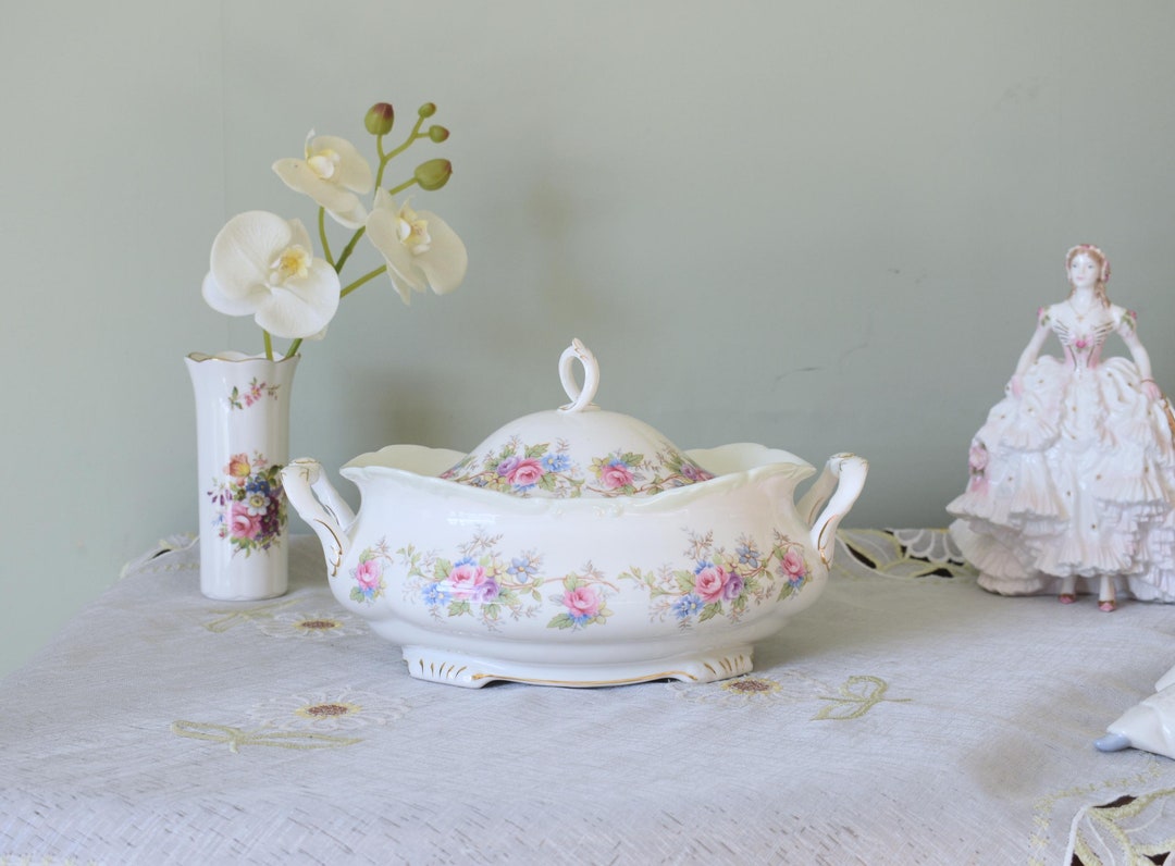 Royal Albert Colleen Vegetable or Soup Tureen With Lid Bone China 2nd ...