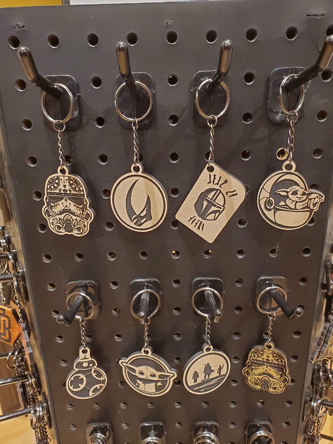 Mandolorian Key Chain Pack Laser Cut File - Glowforge Optimized - Etsy