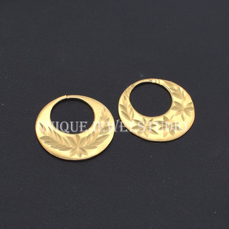 22k Gold Mens Studs - Etsy