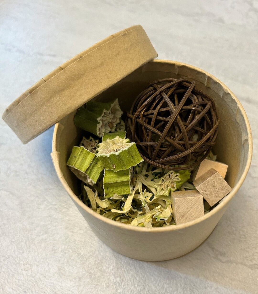 Chewable Rabbit Treat Forage Box Shredded Zucchini, Okra, and Toys - Etsy