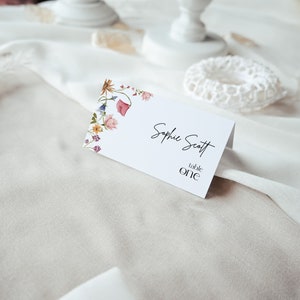 Floral Place Cards, Name Tags Template, Wildflower Place Cards ...
