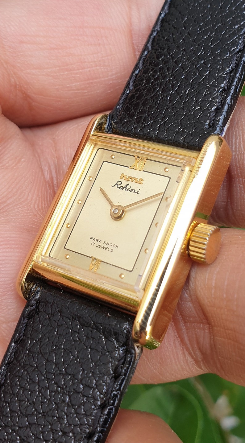 HMT Rohini Tank Golden Dial Two Hands Hand Winding 17 Jewels Women's ...