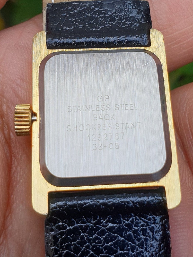 HMT Rohini Tank Golden Dial Two Hands Hand Winding 17 Jewels Women's ...