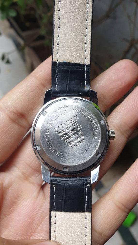 Vintage Citizen Automatic Fixed Bezel Movement No 820… - Gem