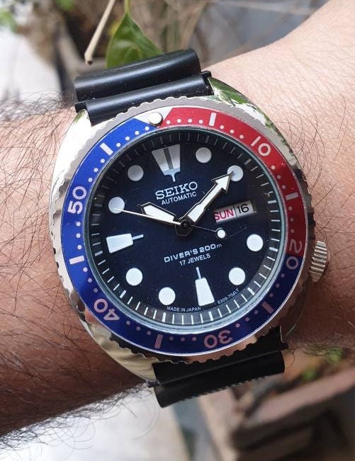Seiko Turtle Japan Made Prospex Automatic Diver Pepsi Bezel Men Watch ...