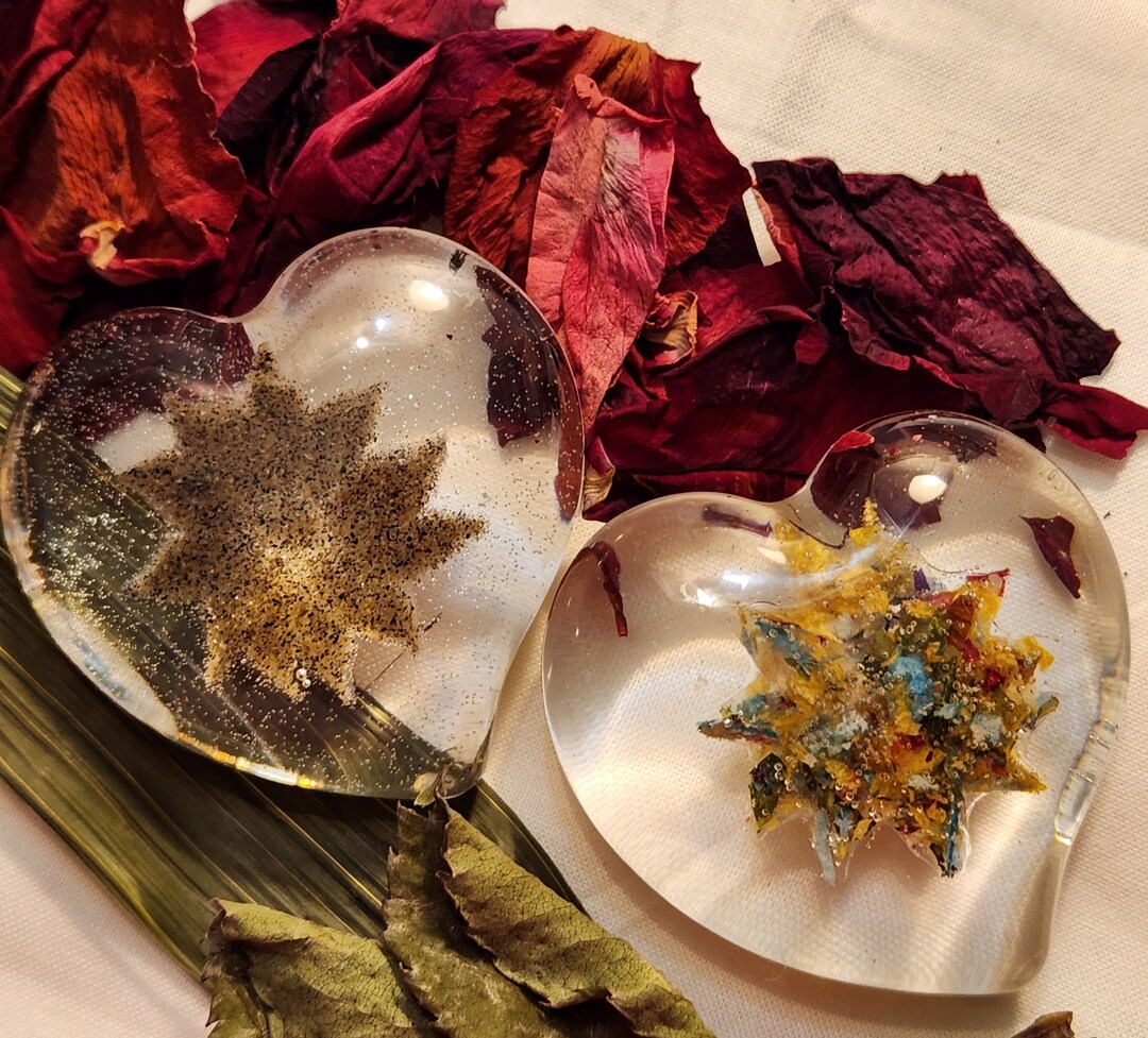 Custom Made Paperweight With Center Flower Made Out of Your Flowers or ...