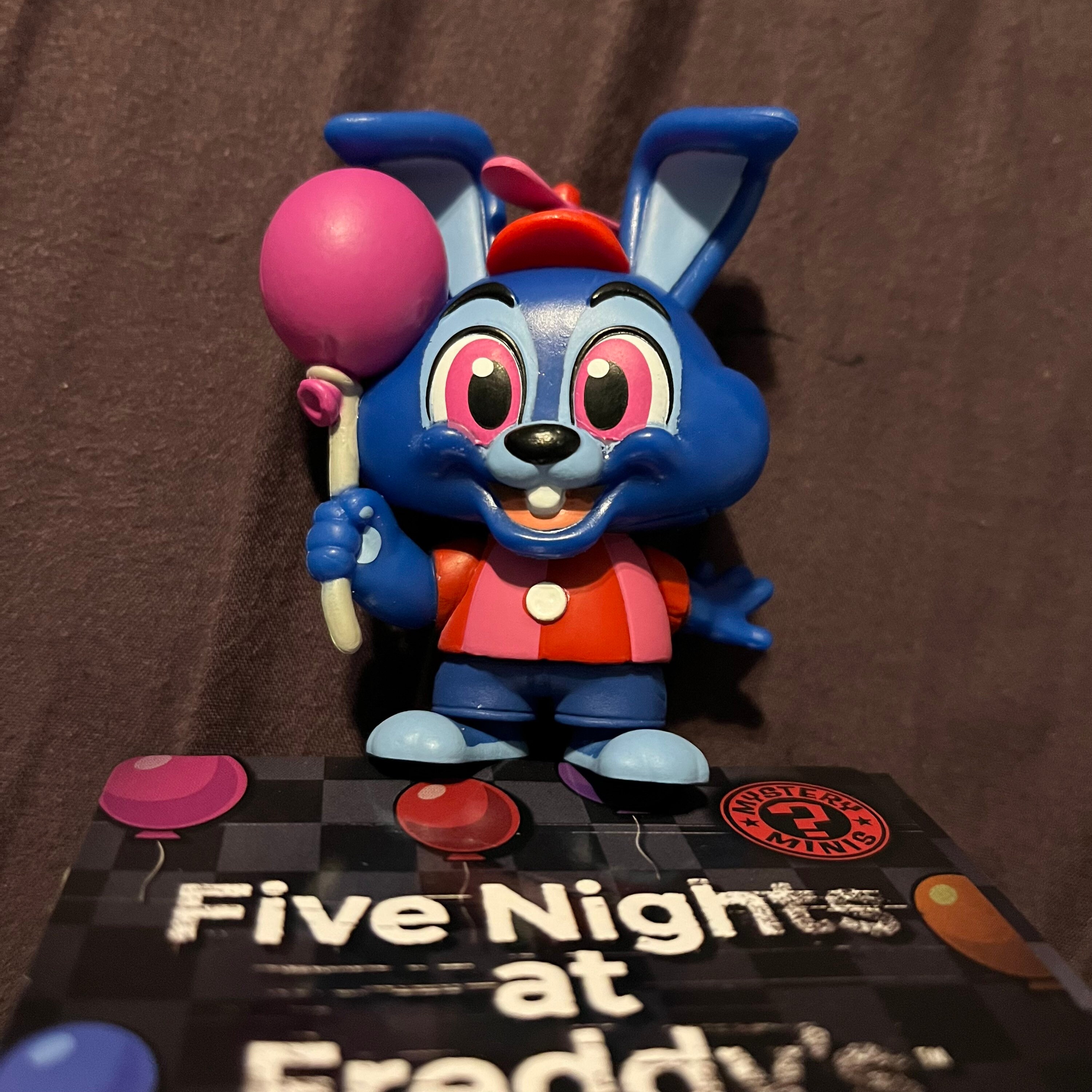 Fnaf pizzeria simulator mystery minis store