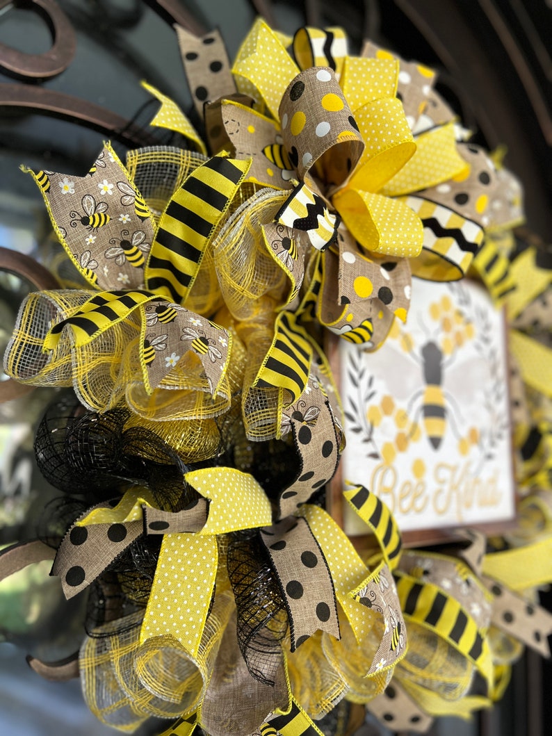 Bumble Bee Wreath, Bee Wreath, Bee Kind, Summer Wreath, Spring Wreath ...