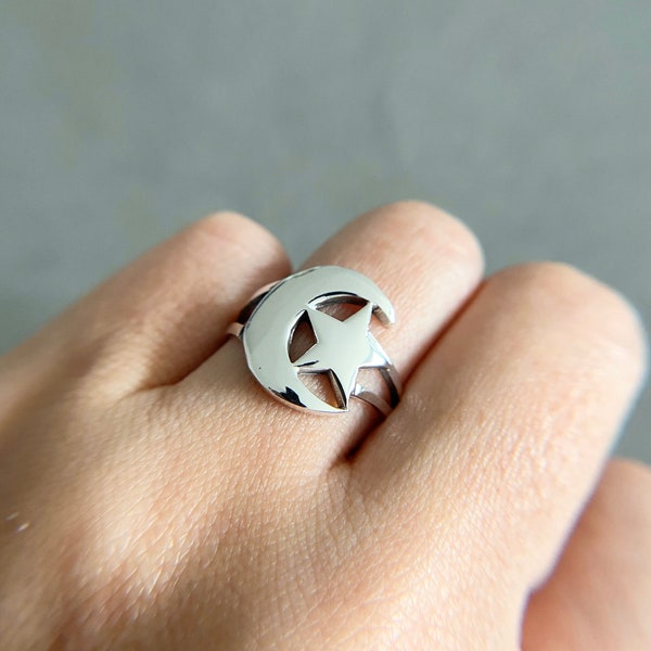 Silver Moon Ring - Etsy
