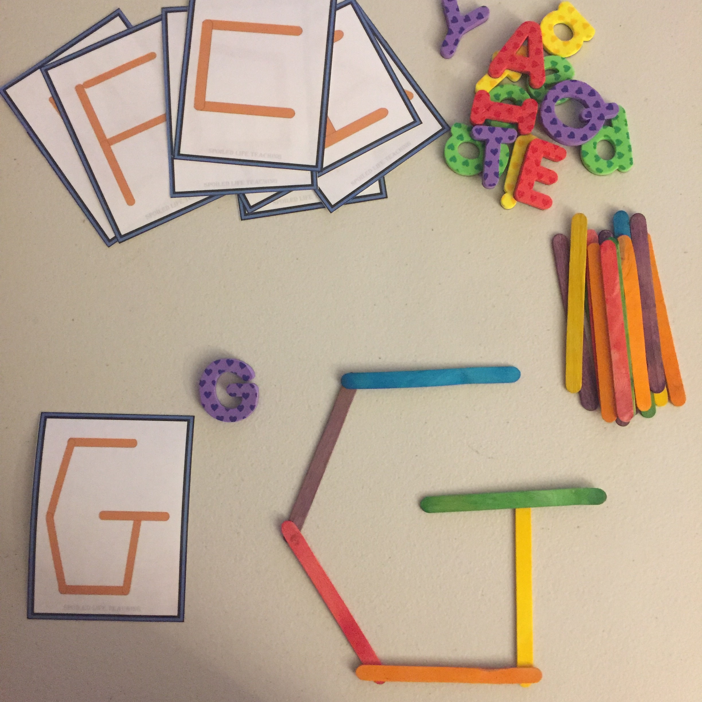Alphabet Activity Craft / Popsicle Stick Task Cards for Toddlers ...
