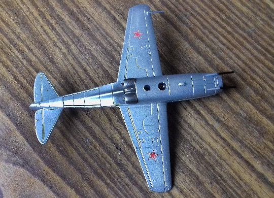 Mig-9 МИГ-9 Deagostini Airplane Scale Model. Legendary - Etsy UK