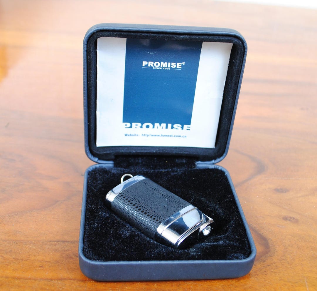 Vintage Promise Gas Lighter, Working Condition, in Box (1990s) - Etsy