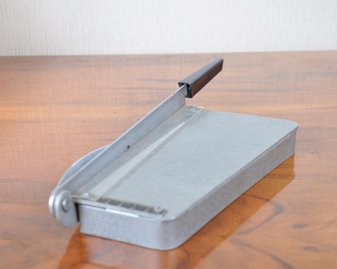 Vintage Paper Cutter With Straight Blade. New. Device, Paper Cutting ...