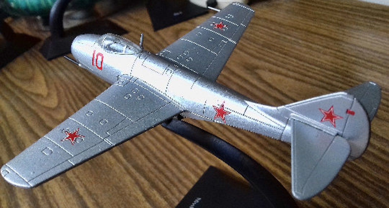 Mig-9 МИГ-9 Deagostini Airplane Scale Model. Legendary - Etsy