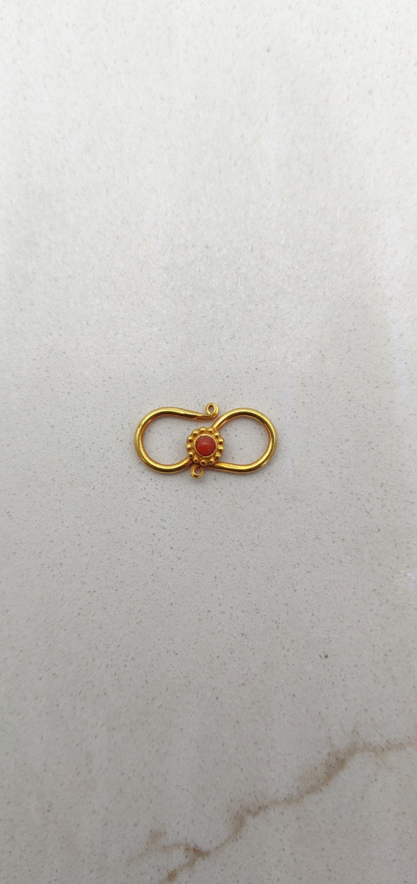 18K Gold Hook Clasp Finding With Hydro Coral (16x8mm) - Etsy