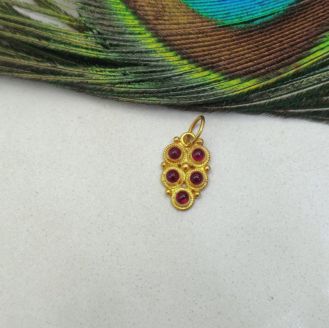 Handmade 18k Yellow Gold Designer Pendant With Color Red Stone ...