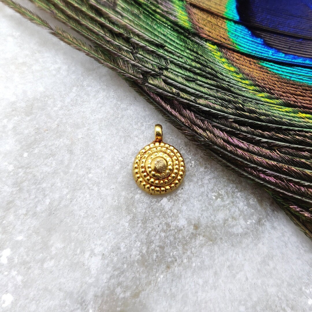 18k Yellow Gold Charm • 18k Gold Dainty Charm Pendant Size 4x8mm • 18k ...