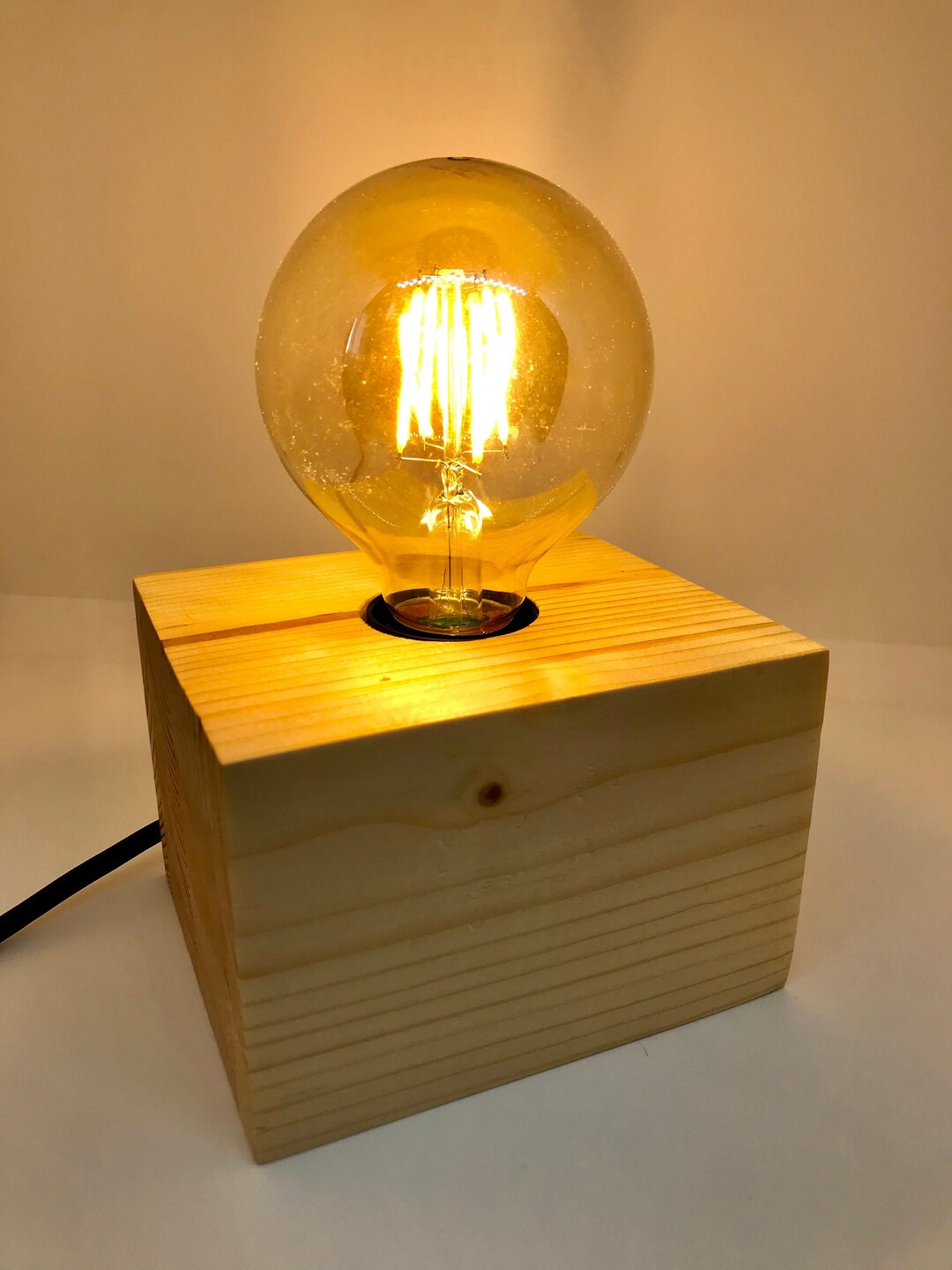 Lampe cube en bois de palette - Etsy France