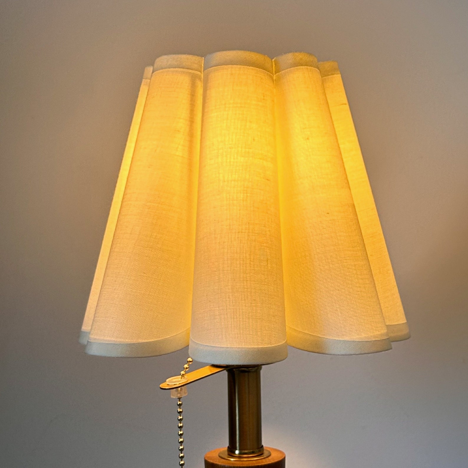 Handmade Cream Pleated Flower Petals Lampshade High Narrow Style Table ...