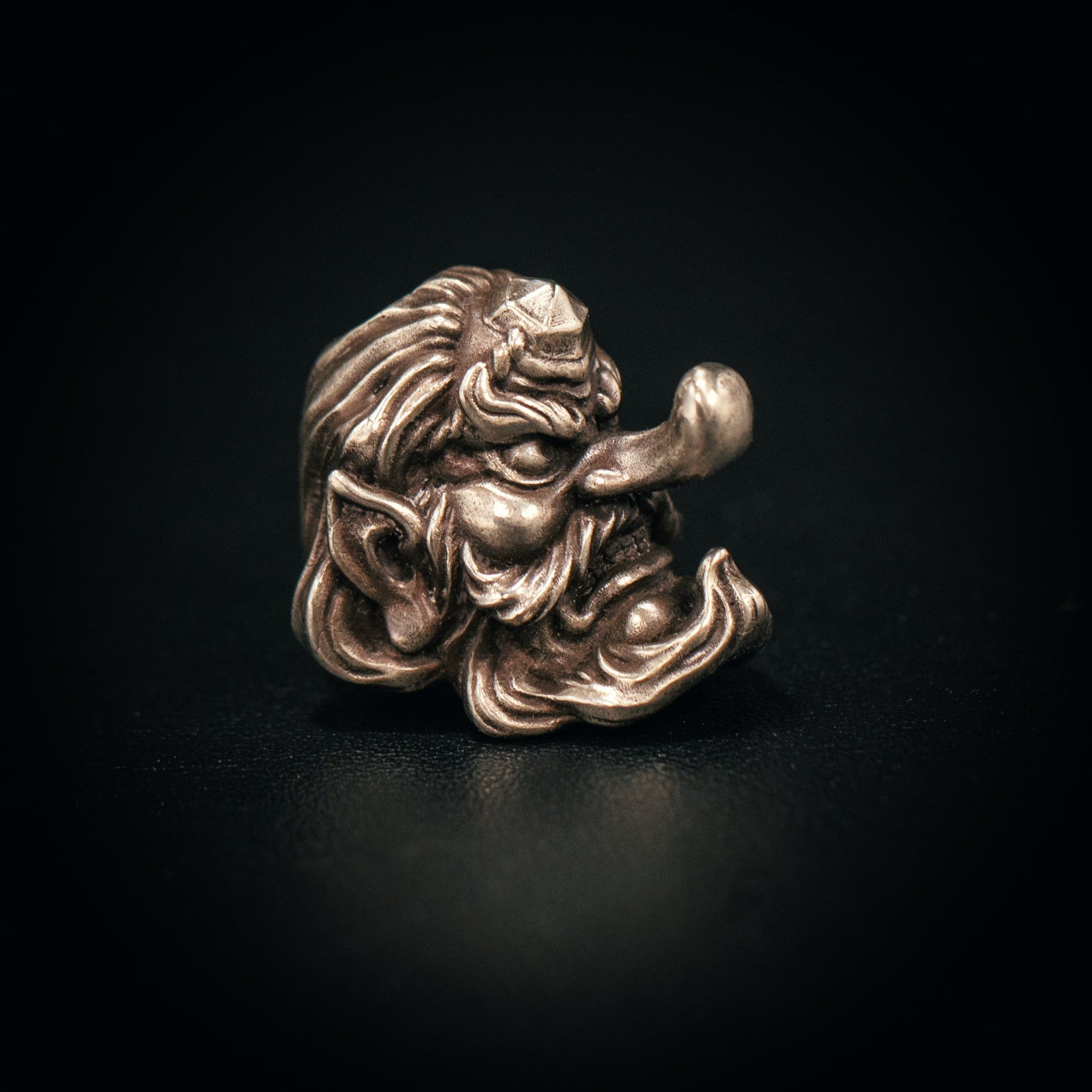 Paracord Bead Tengu 天狗 てんぐ for Knife Bracelet Necklace and - Etsy