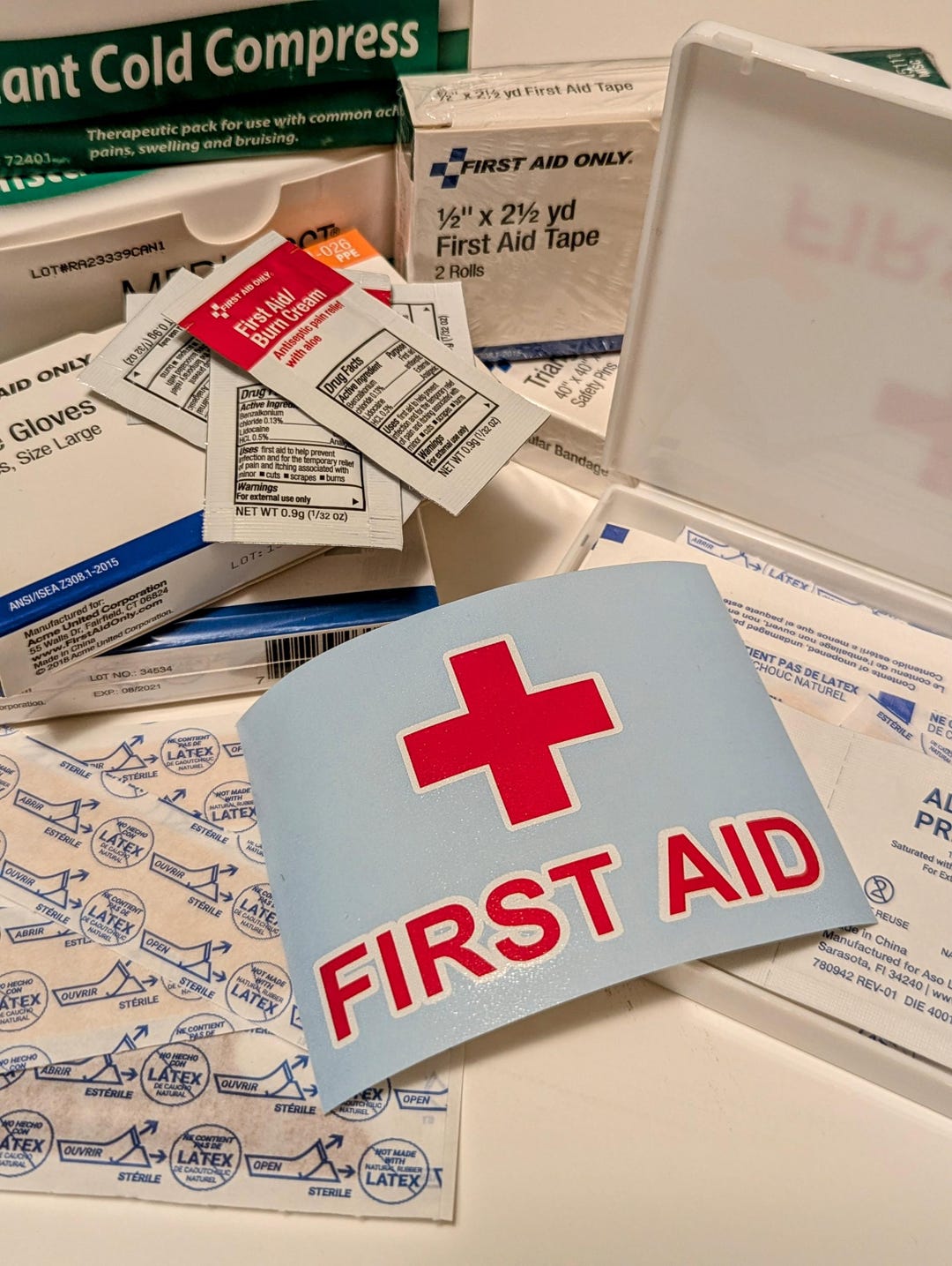 First Aid Kit Decal Vinyl Sticker Label for Pouch, Case, Medicine Bag ...