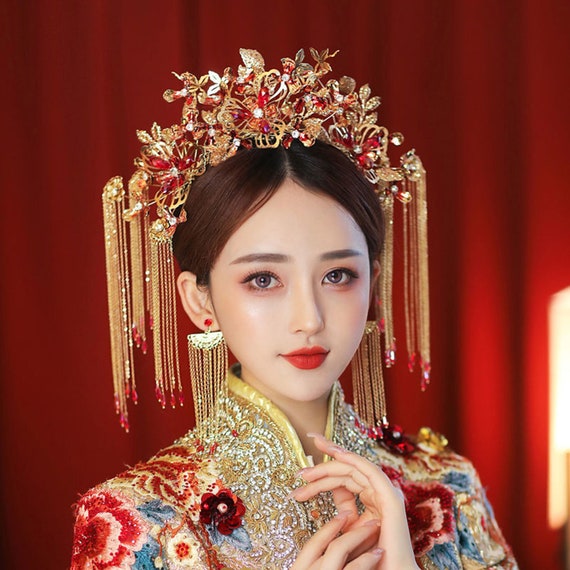 Traditional Chinese Wedding Headdress