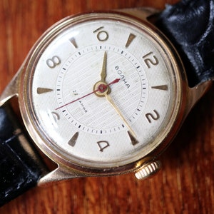 Vintage High Precision Watch Volna Cal. 2809 on 22 Jewels AU 20 Vostok ...