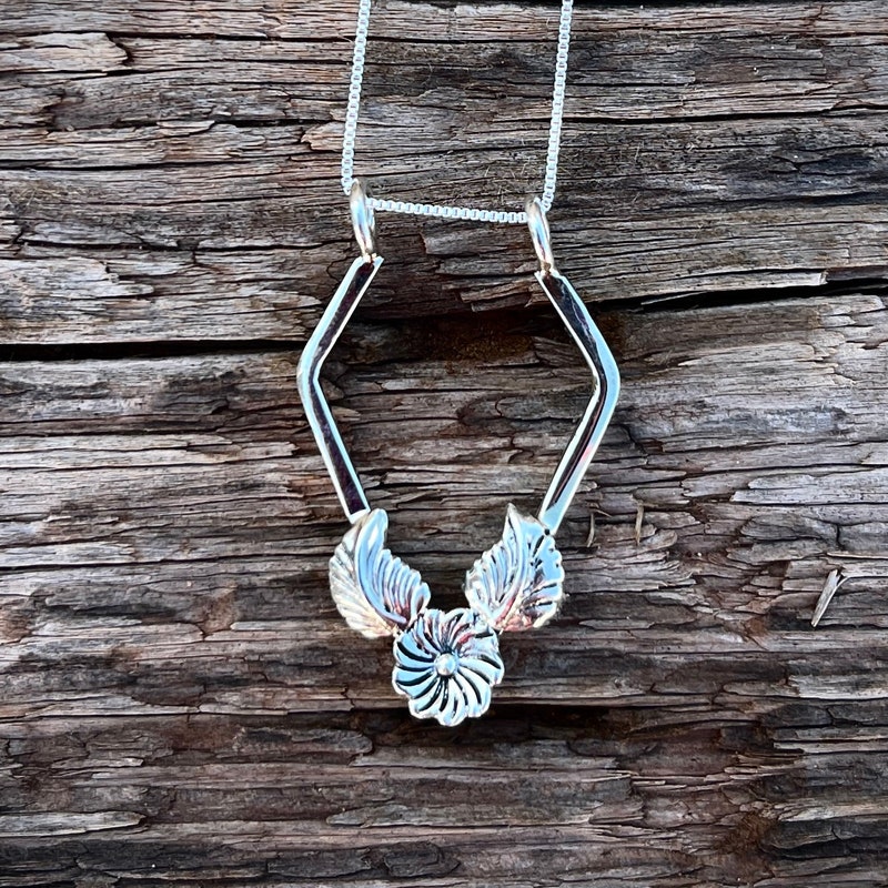 Flower Ring Holder - Etsy