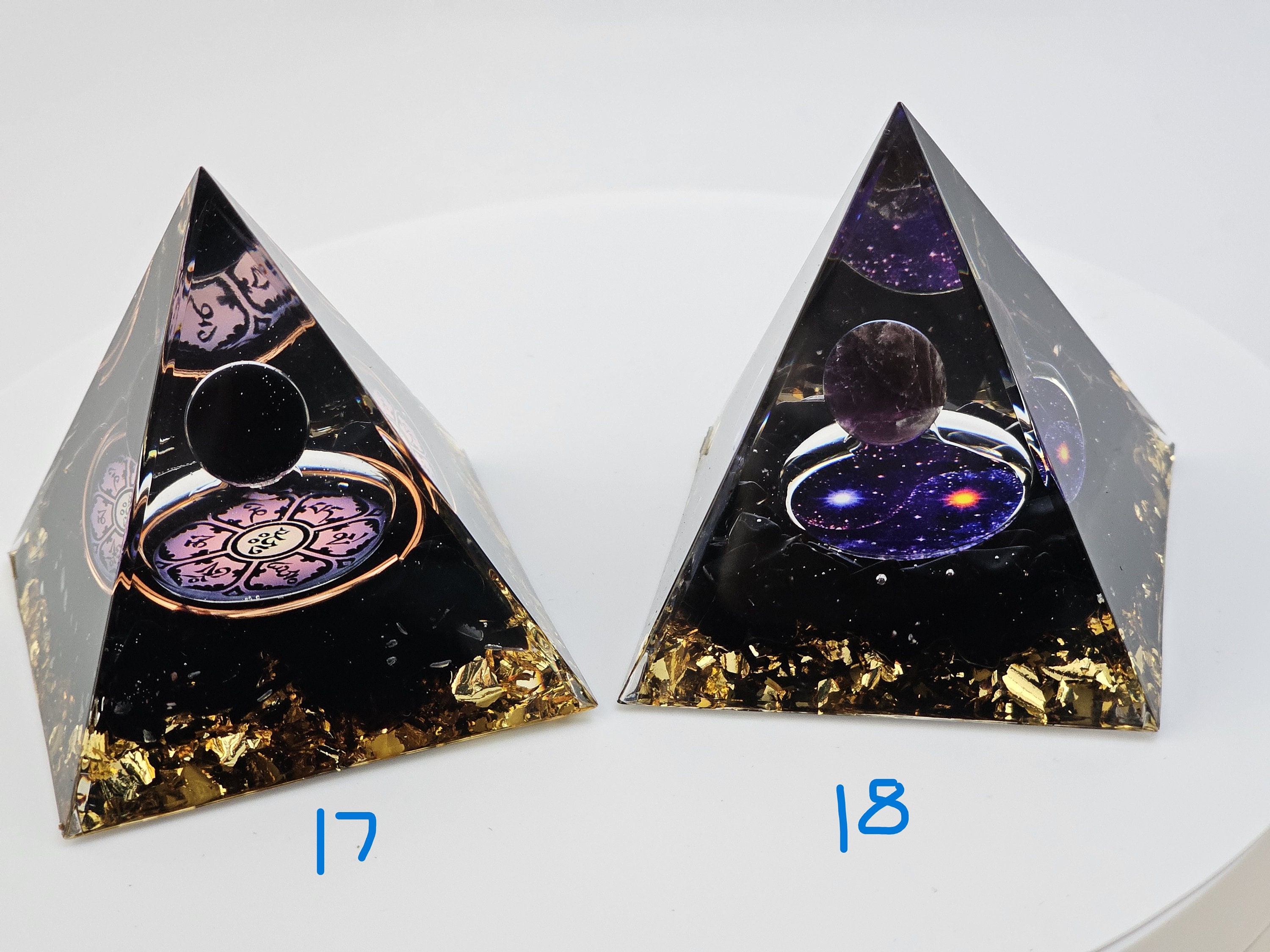 Resin Pyramid With Lighted Base,resin Pyramid,cool Gift,pyramid ...